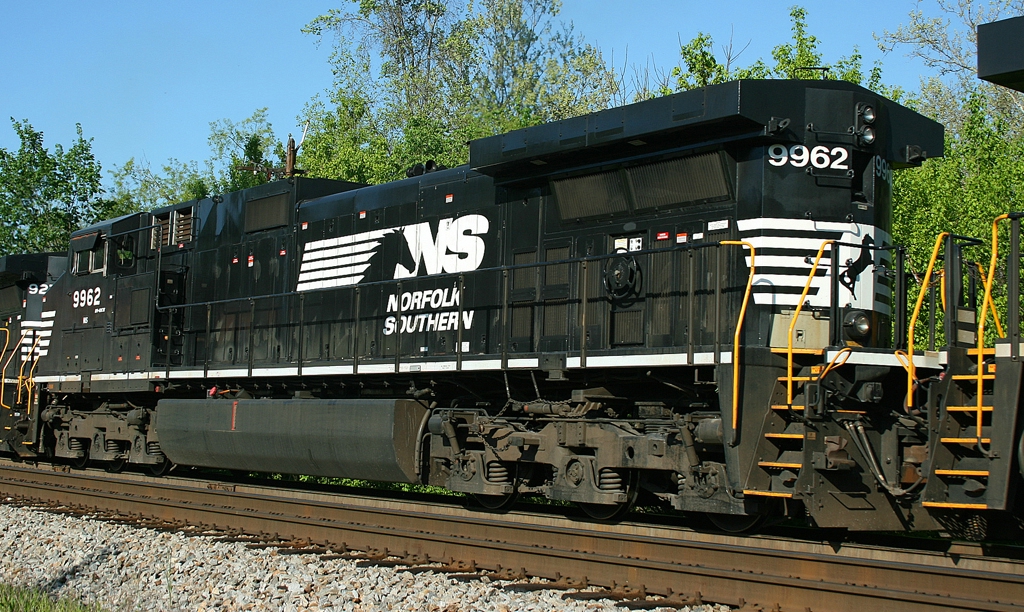 NS 9962